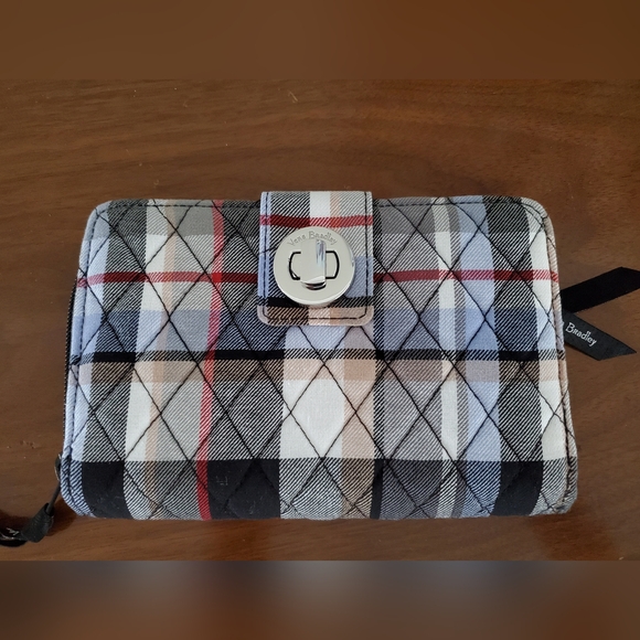 Vera Bradley | Bags | Nwt Vera Bradley Rfid Zip Around Wallet With ...